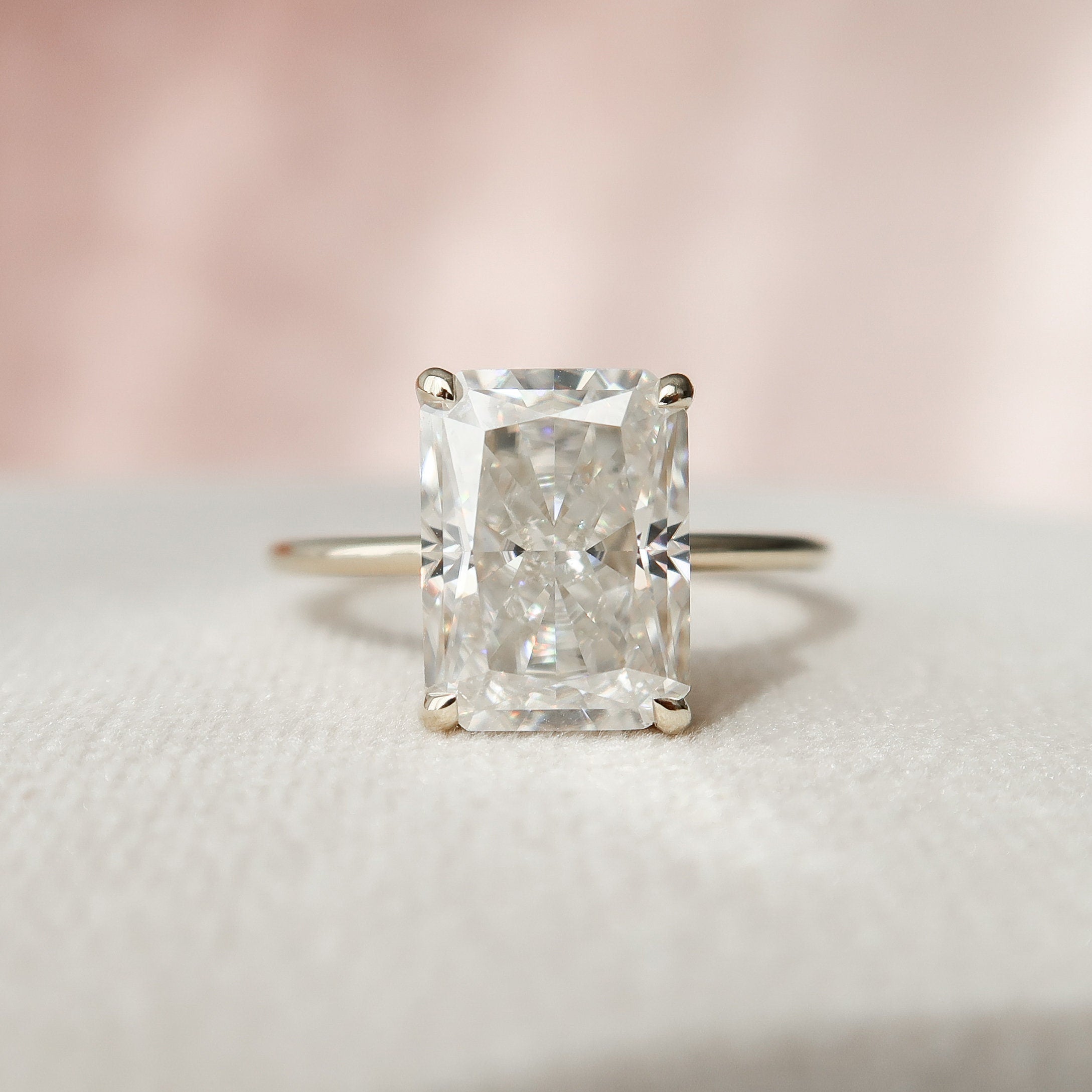 2.0 - 4.0 CT Radiant Cut Solitaire Style Moissanite Engagement Ring ...